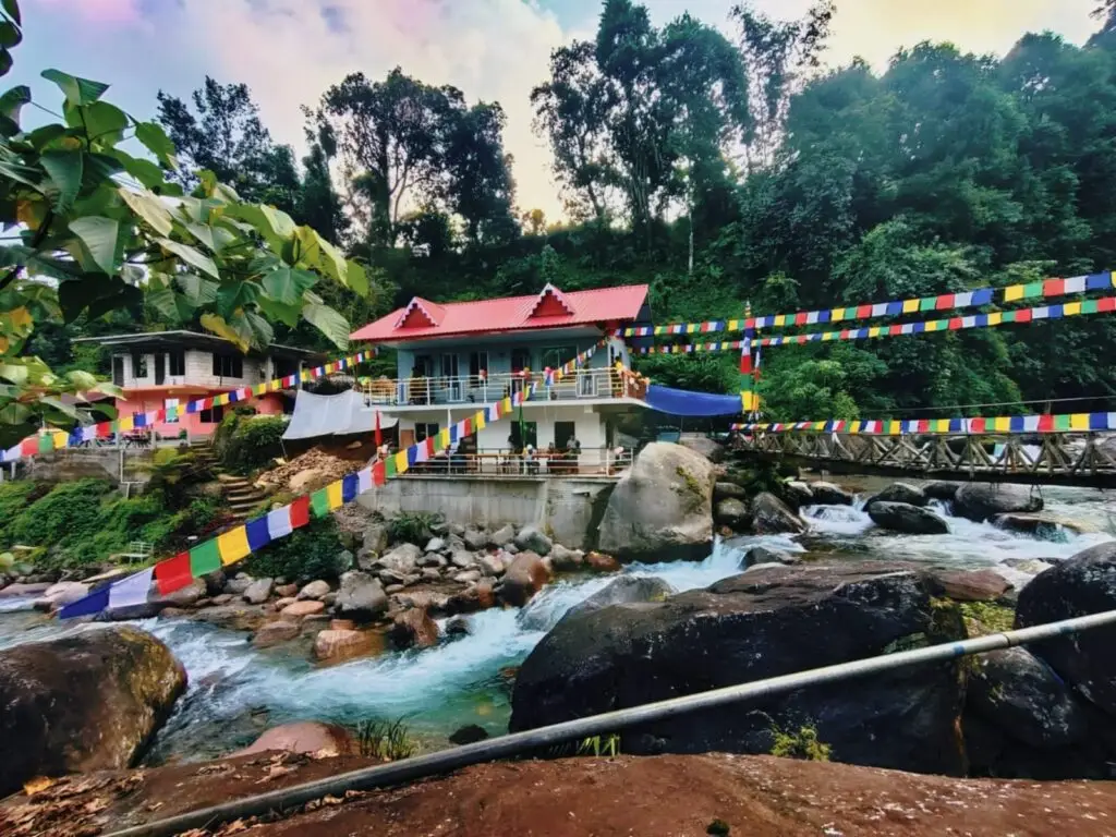 Rongo River Homestay - Beautiful Jhalong River 2024